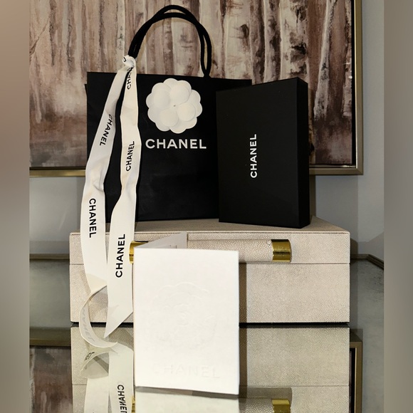 CHANEL | Other | Chanel Bag With Ribbon White Flower On Bag Small Box ...